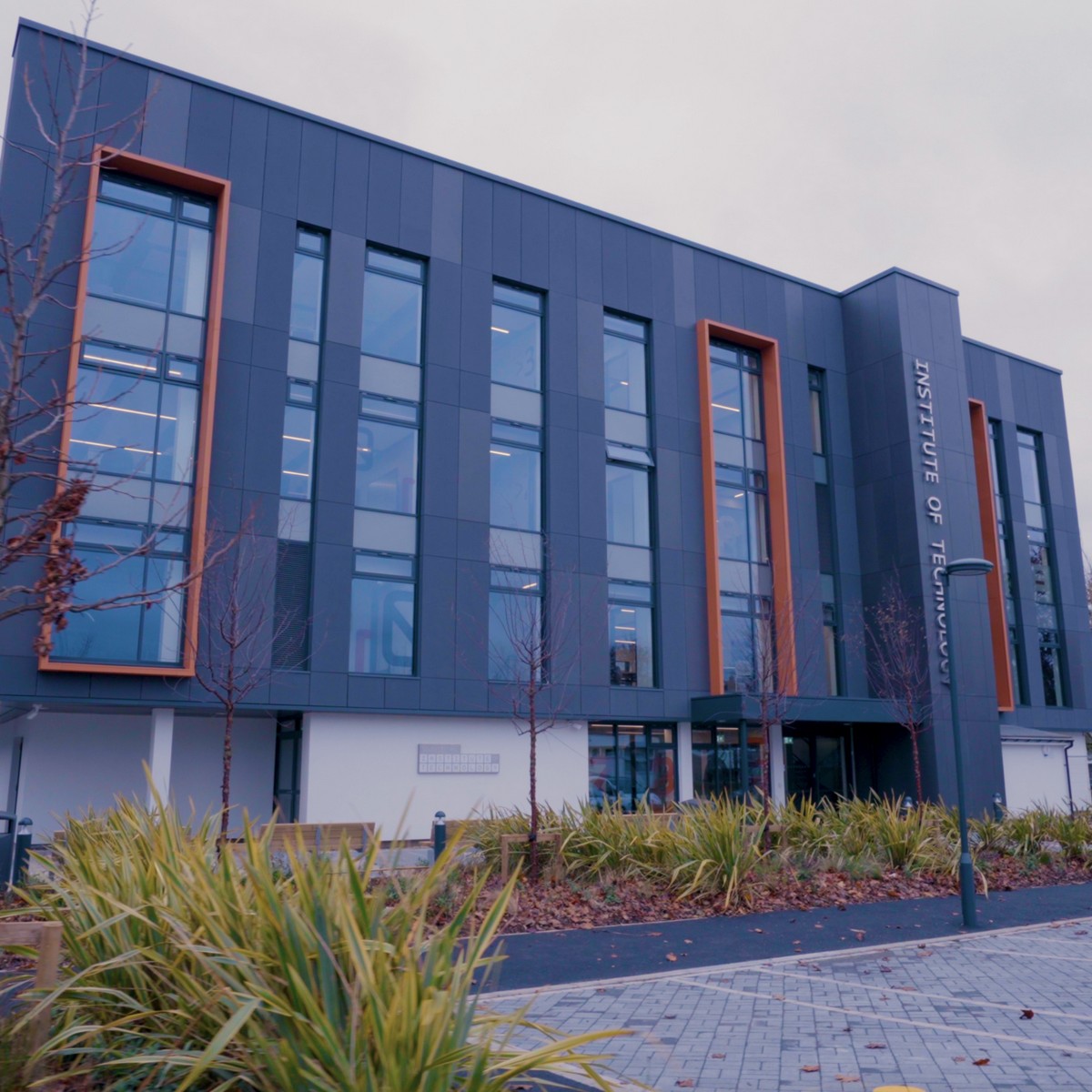 New hub opened at Blackbird Leys Technology Campus - South Central IoT